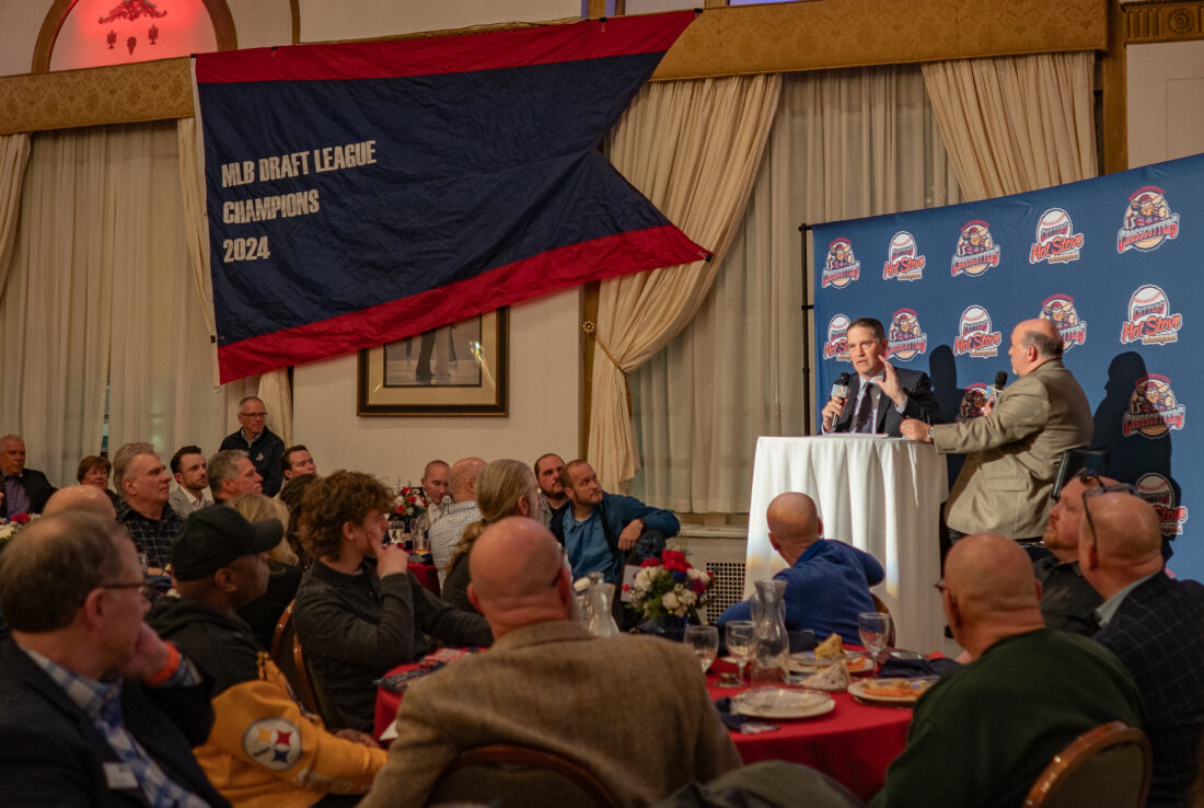 Mike Mussina talks baseball career and more at Cutters’ Hot Stove ...